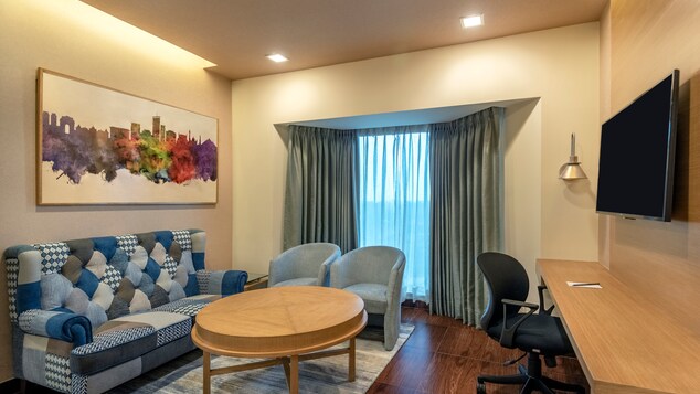 Radisson Gurugram Sohna Road City Center Hotel Gurgaon - Reviews ...