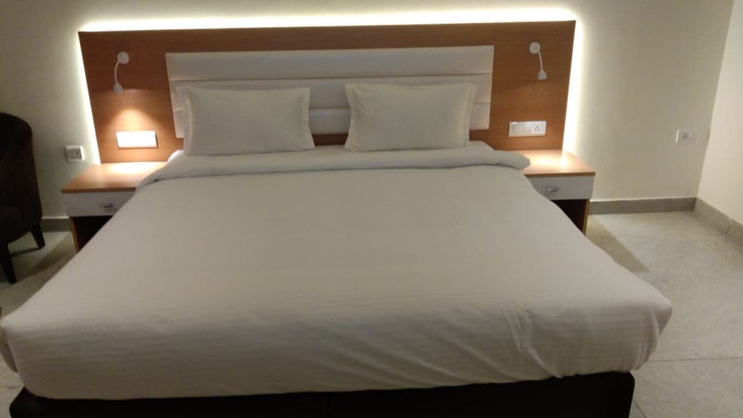 Scorpio Club And Resort Hotel Lucknow - Reviews, Photos & Offer