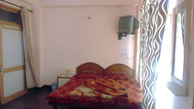Atul Guest House Hotel Katra - Reviews, Photos & Offer
