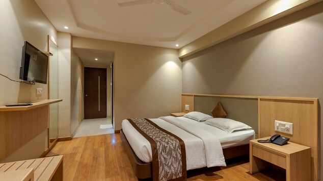 Icon Inn Hotel Sangli - Reviews, Photos & Offer