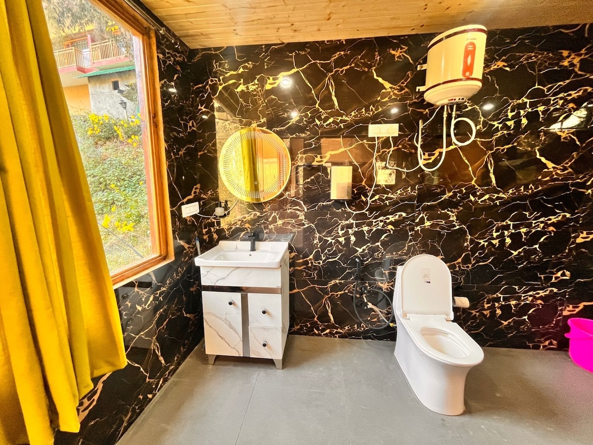 Photos of Treehouse Jacuzzi Bastiat stays Jibhi - Jibhi Hotel on Goibibo