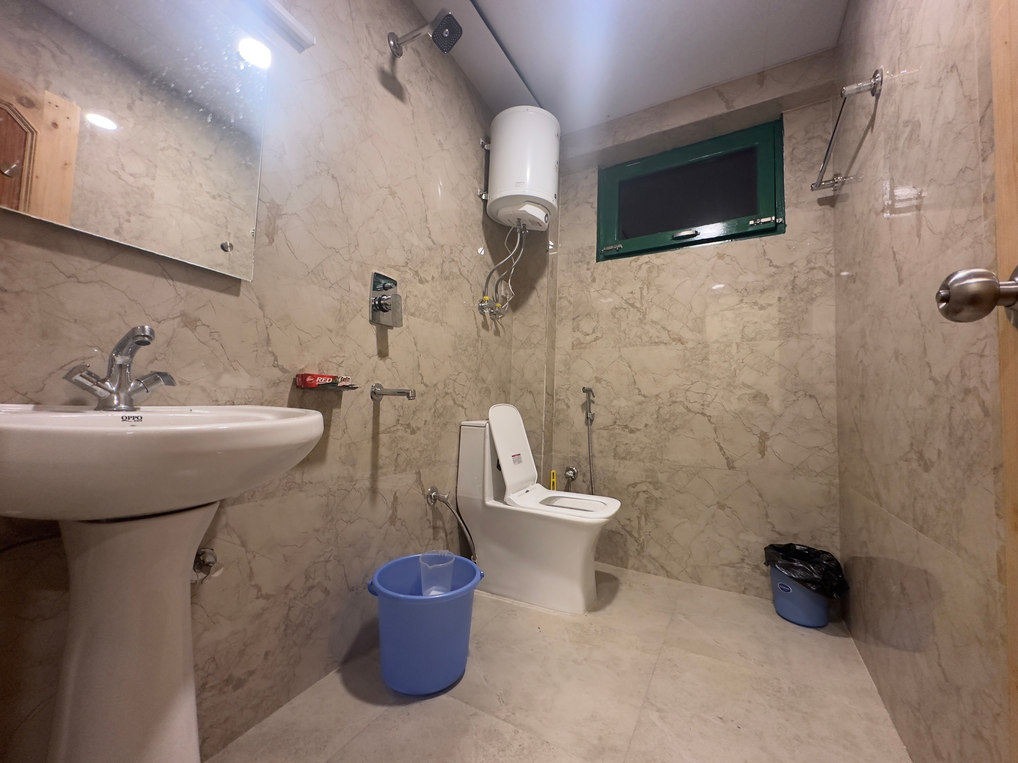 Shiva Den Hotel Manali - Reviews, Photos & Offer