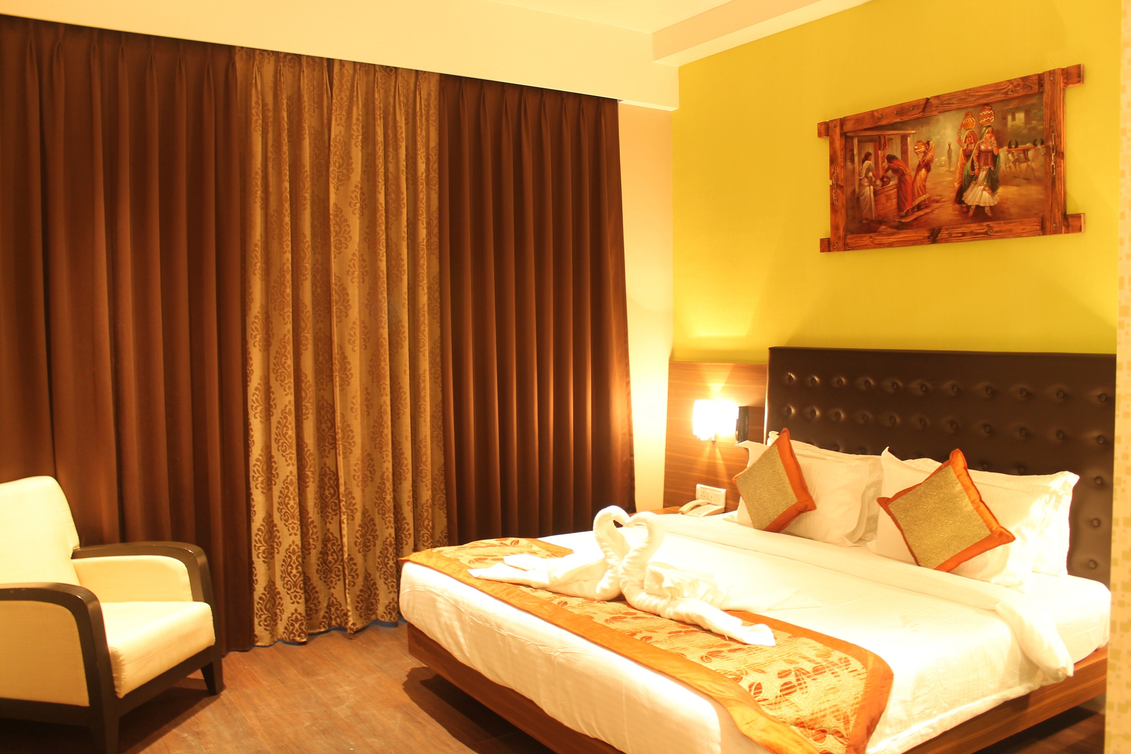 The Byke Suraj Plaza Pure Veg Hotel Thane - Reviews, Photos & Offer