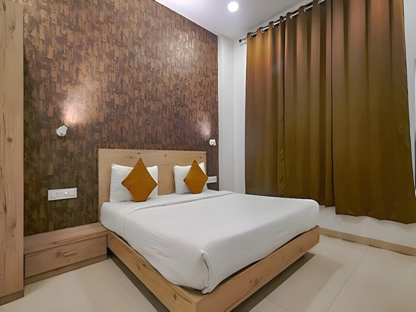 Stay Retreats At Hotel Destiny 54 - Vijay Nagar Indore Indore - Reviews ...