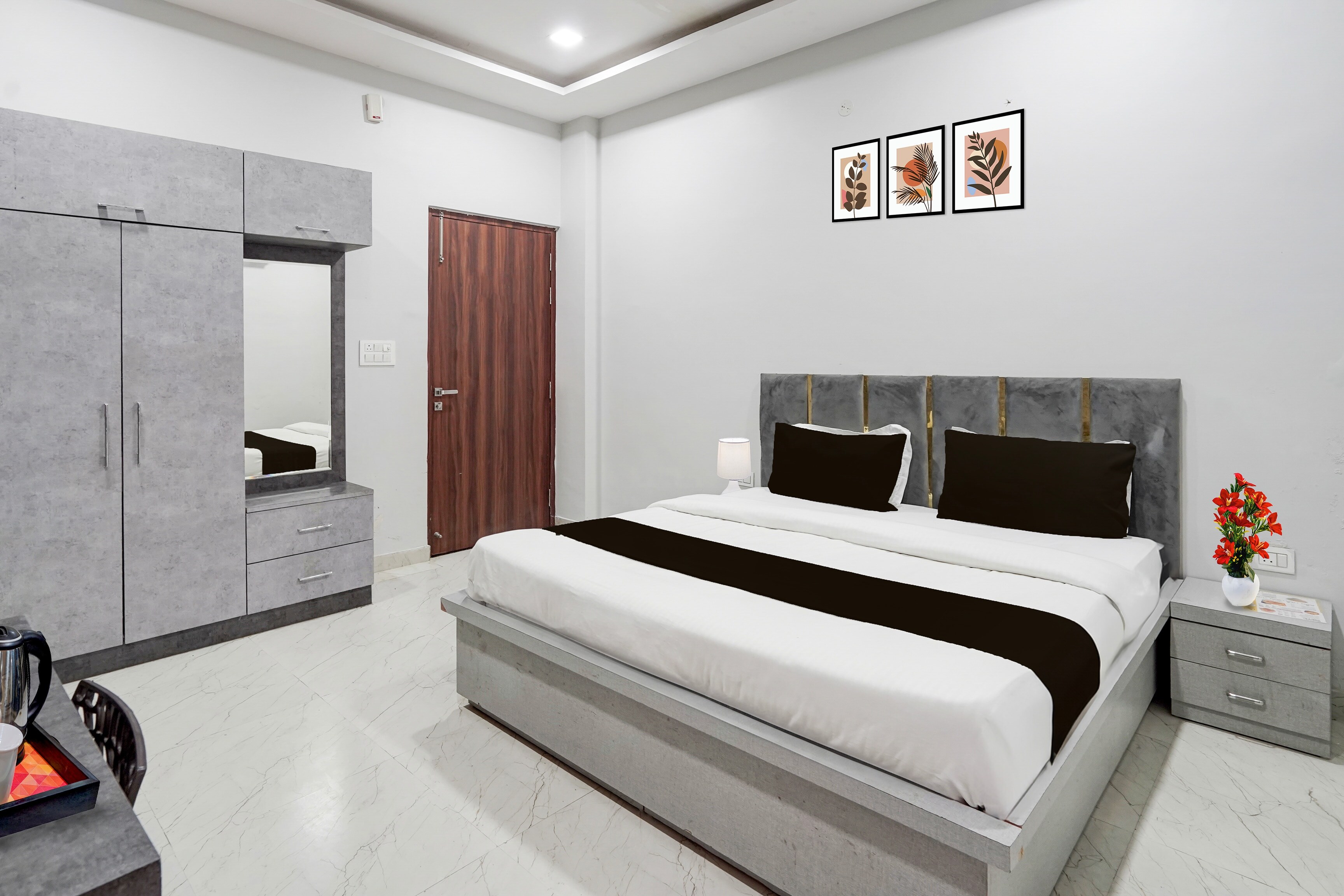 Super Hotel O Blue World Theme Park Formerly Hotel Mandhana Kanpur ...