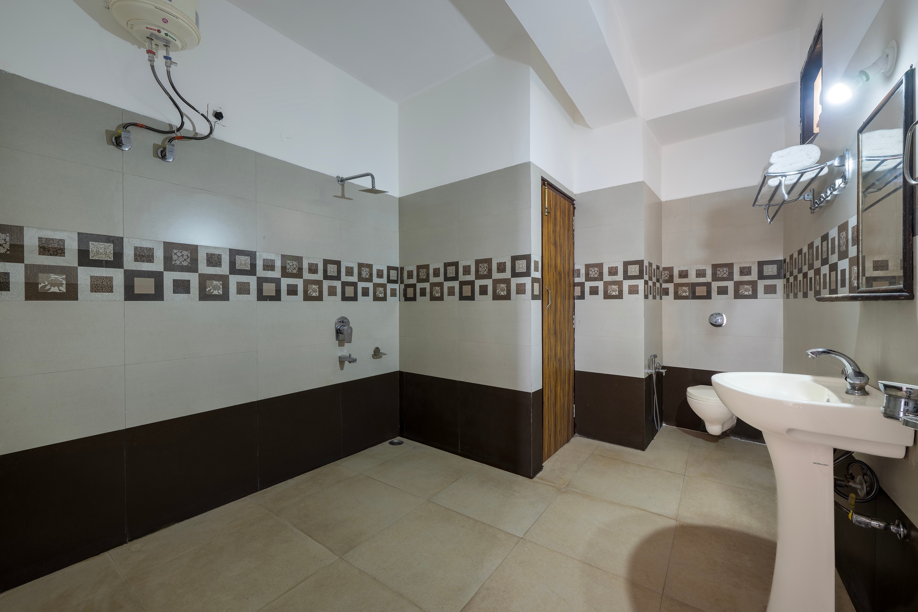 The Chalet Homestay Kasauli - Reviews, Photos & Offer