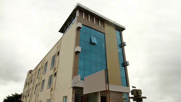 Photos of Super Collection O Chikmangaluru Near Railway Station ...