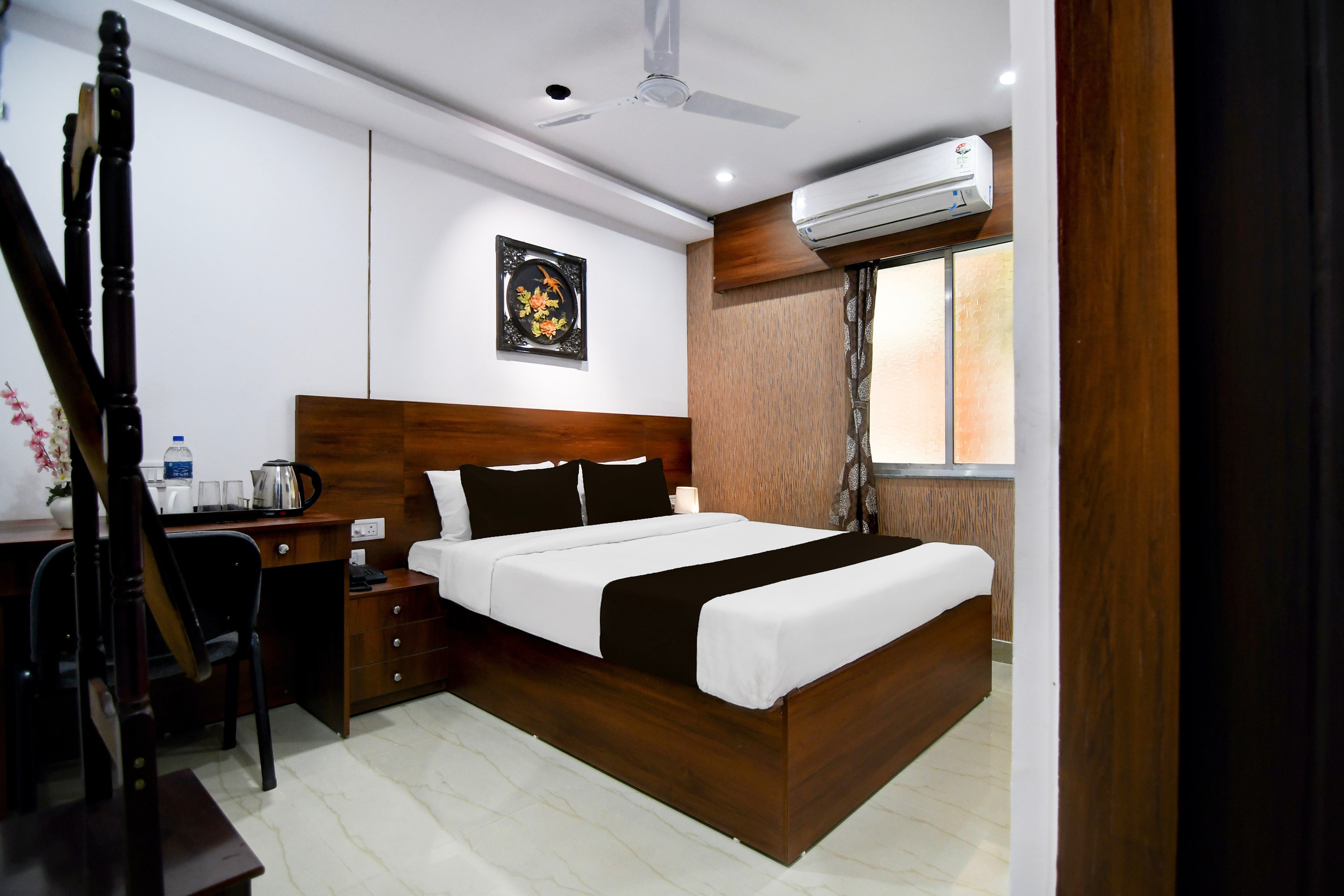 Super Collection O Chinar Park Near Airport Hotel Kolkata - Reviews ...