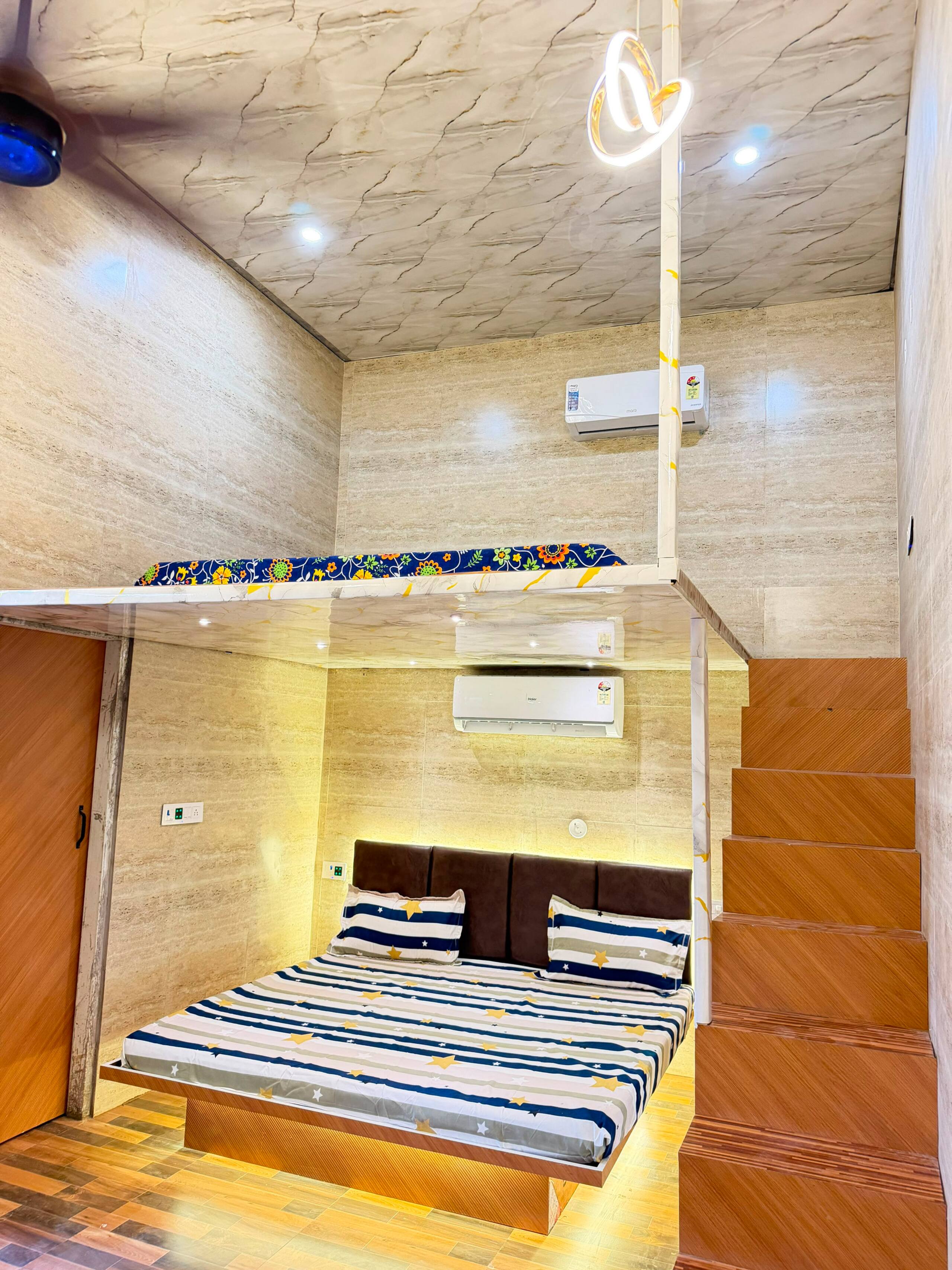 Guruji Farms duplex room hot tub private pool Farm House Ludhiana ...