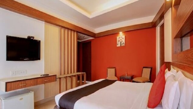 The Hans Hotel Hotel Hubli - Reviews, Photos & Offer