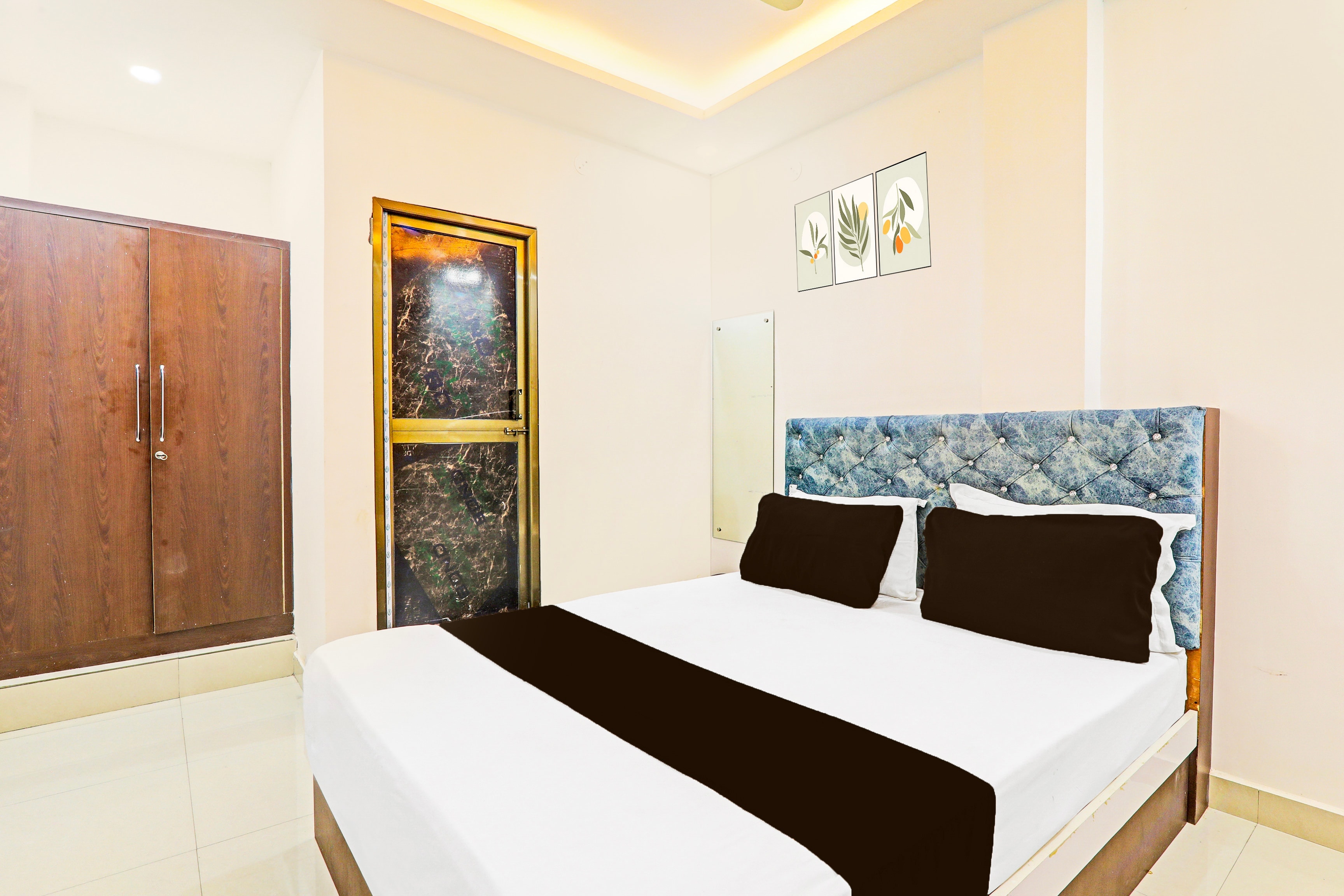 Hotel O Mellow Space 2.O Patna - Reviews, Photos & Offer