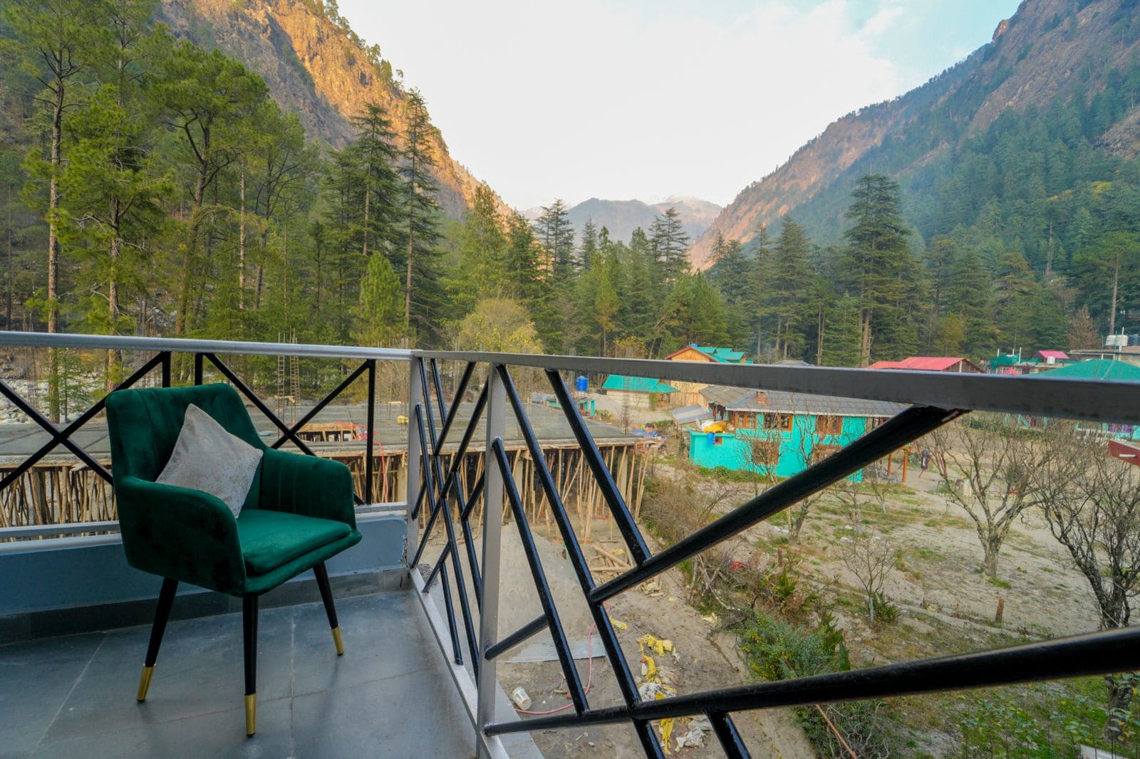 RIVER PINE KASOL Homestay Kasol - Reviews, Photos & Offer