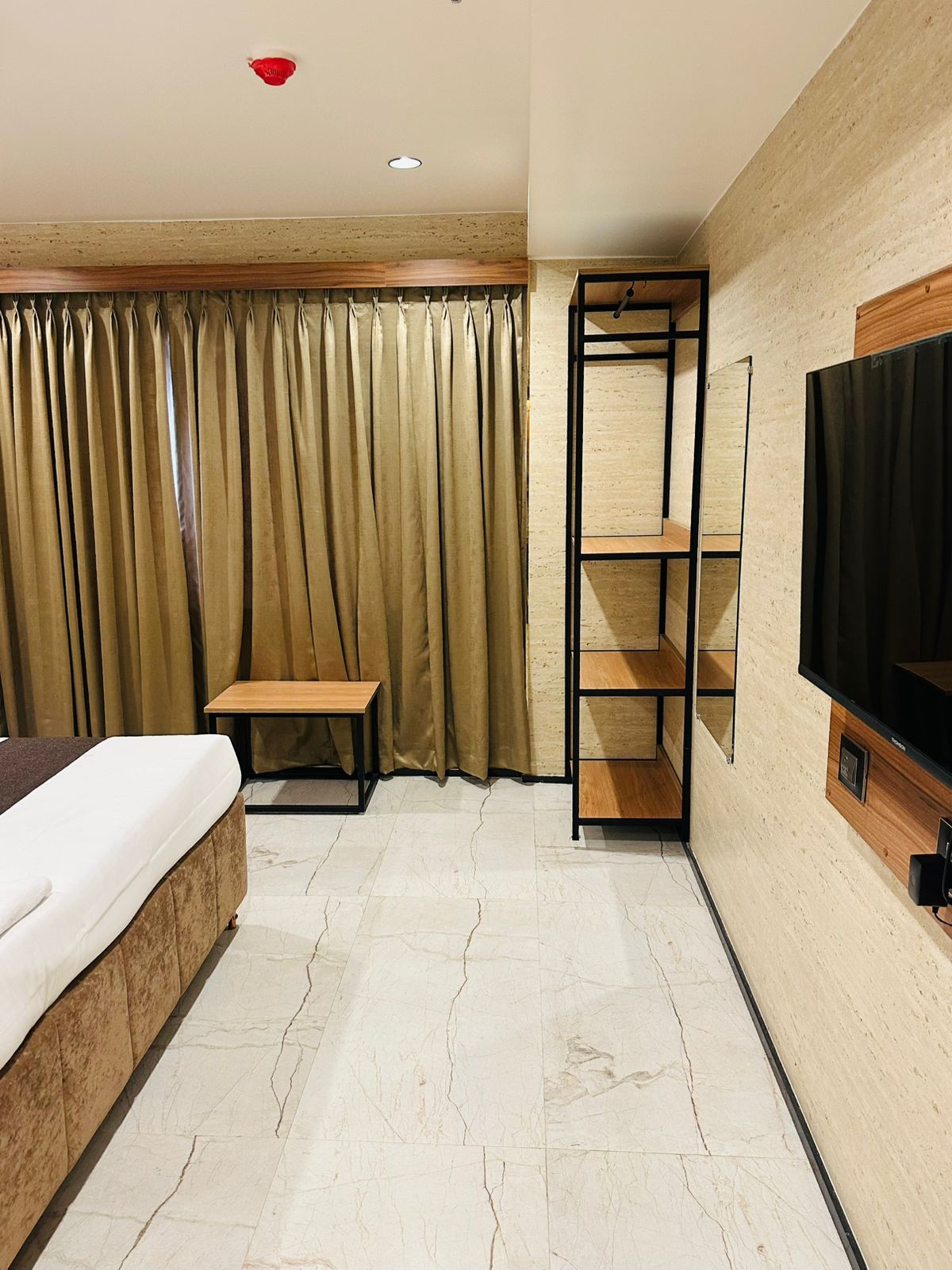 Hotel Keys Delight Vijaywada - Reviews, Photos & Offer