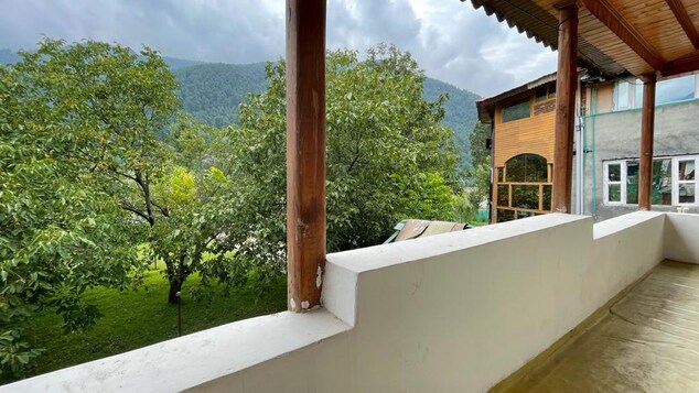 Walnut Tree Pahalgam Hotel Pahalgam - Reviews, Photos & Offer