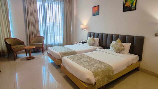 Monday Hotels Mahape Hotel Navi Mumbai - Reviews, Photos & Offer