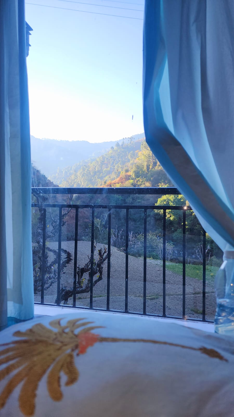 Photos of Whispering Shimla view - Kandaghat Hotel on Goibibo
