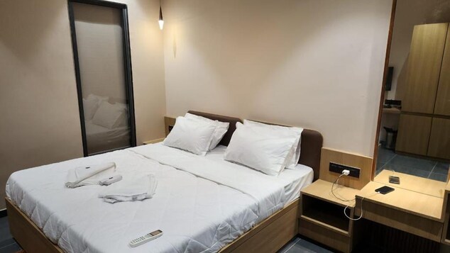 VITS Roccia Hill Resort and Adventure Park ,Navapur Hotel Navapur ...