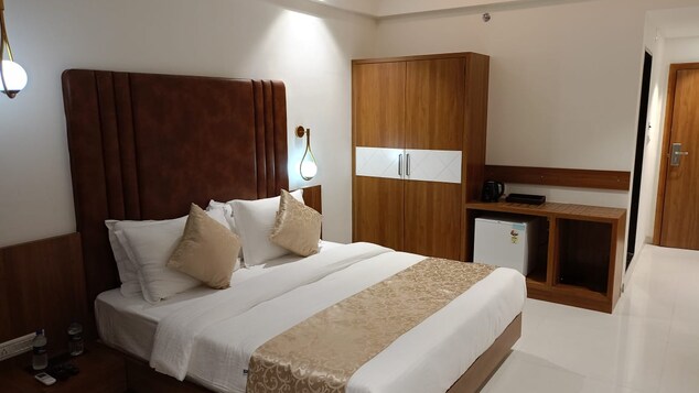 Lords Eco Inn Ambaji - Pure Veg Hotel Ambaji - Reviews, Photos & Offer