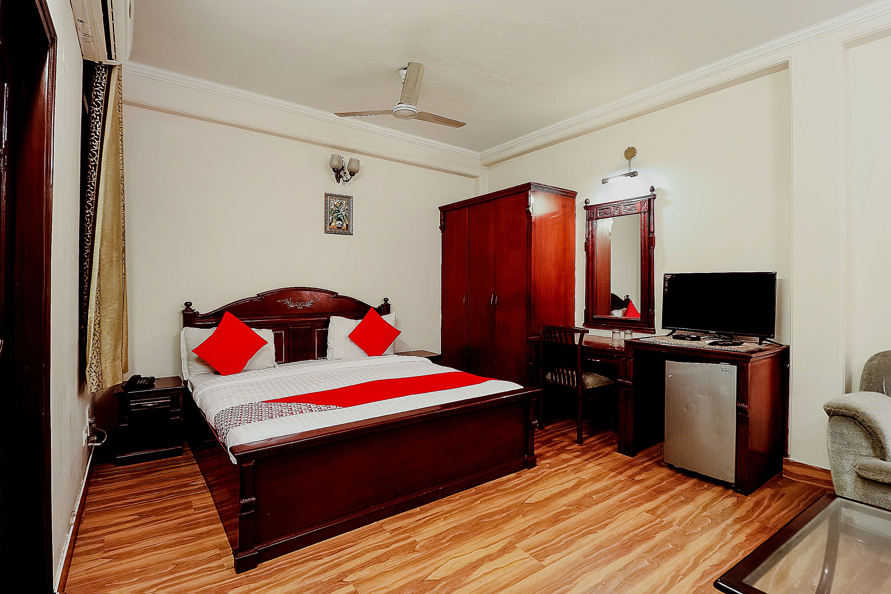 Hotel O by OYO Amba Residency Gurgaon - Reviews, Photos & Offer