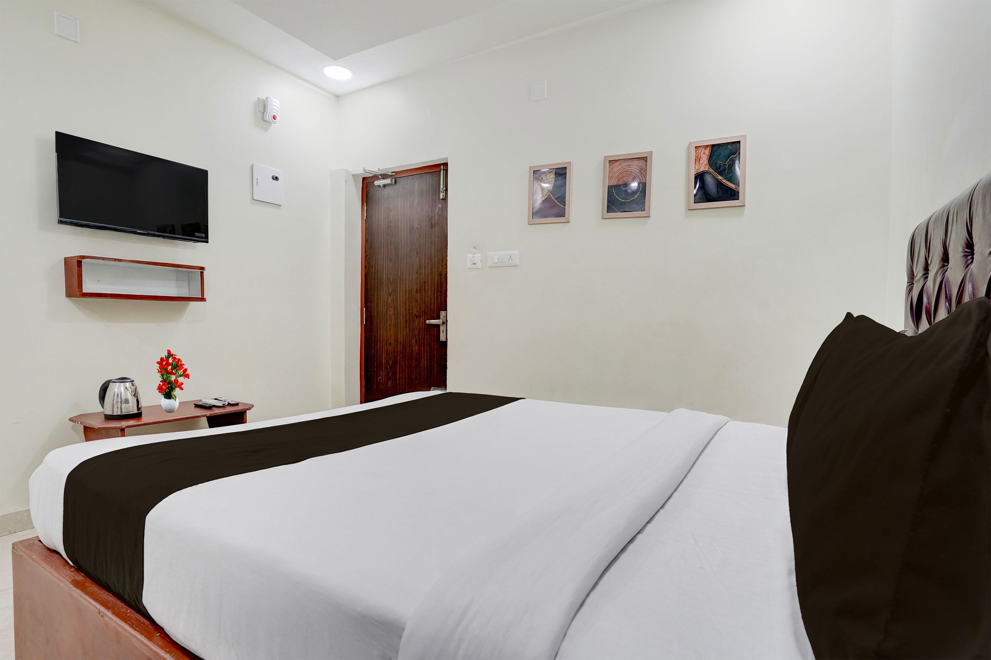 Hotel O Magunta Layout Nellore Formerly The Paradise Guest Inn Nellore ...