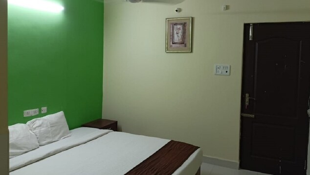 Green Tree Hotel-Near US Consulate Hotel Chennai - Reviews, Photos & Offer