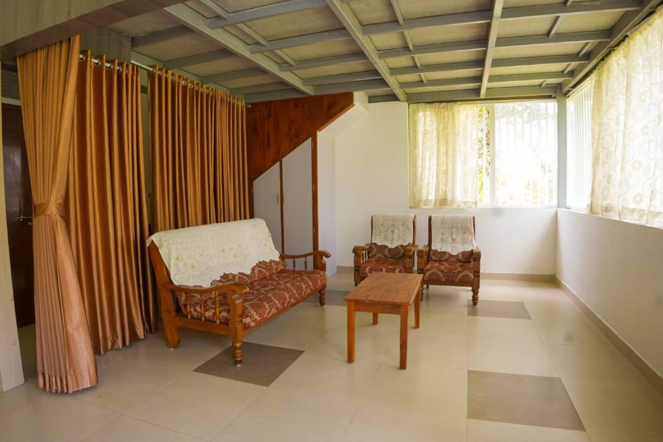 Private tropical Modern Kerala style house Villa Cochin | Book Hotel ...