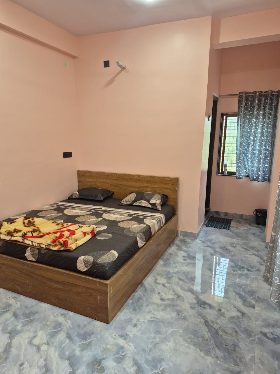 Hotel New Raavi Family Restaurant & Lodging Boarding Khuldabad ...