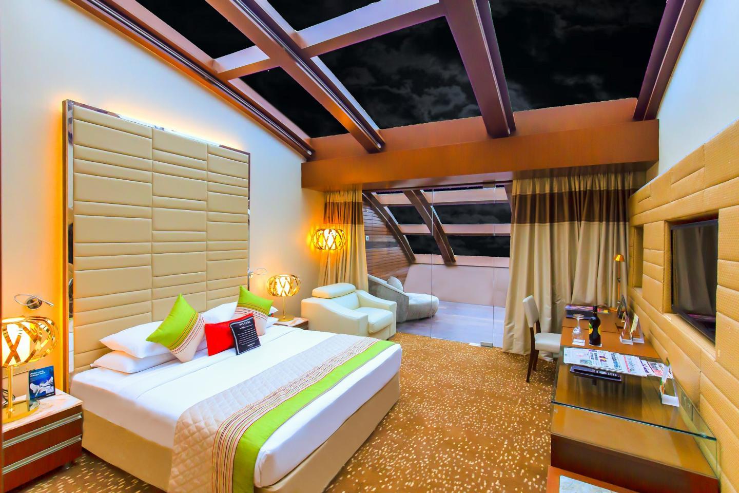 Sahara Star Hotel Mumbai - Reviews, Photos & Offer