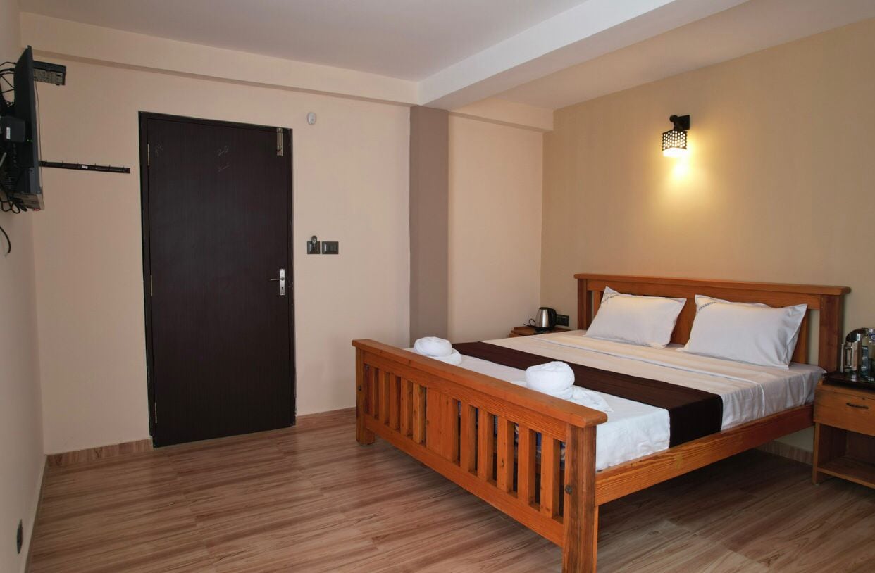 Lazo Eucy Paradise Resort Hotel Kodaikanal - Reviews, Photos & Offer