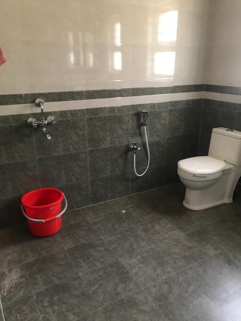 Run Lirak: Lovely Home Guest House Guwahati - Reviews, Photos & Offer