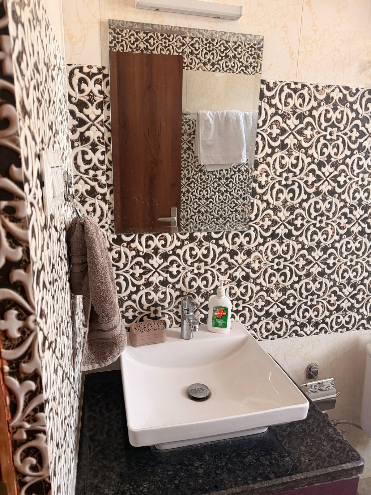 Serenity Cove Homestay Shimla - Reviews, Photos & Offer