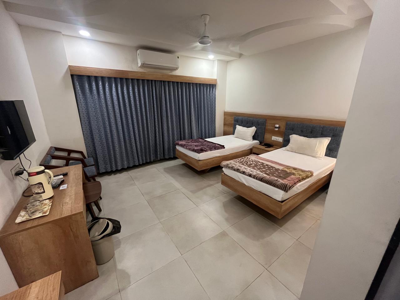 Hotel Hillock Halol - Reviews, Photos & Offer