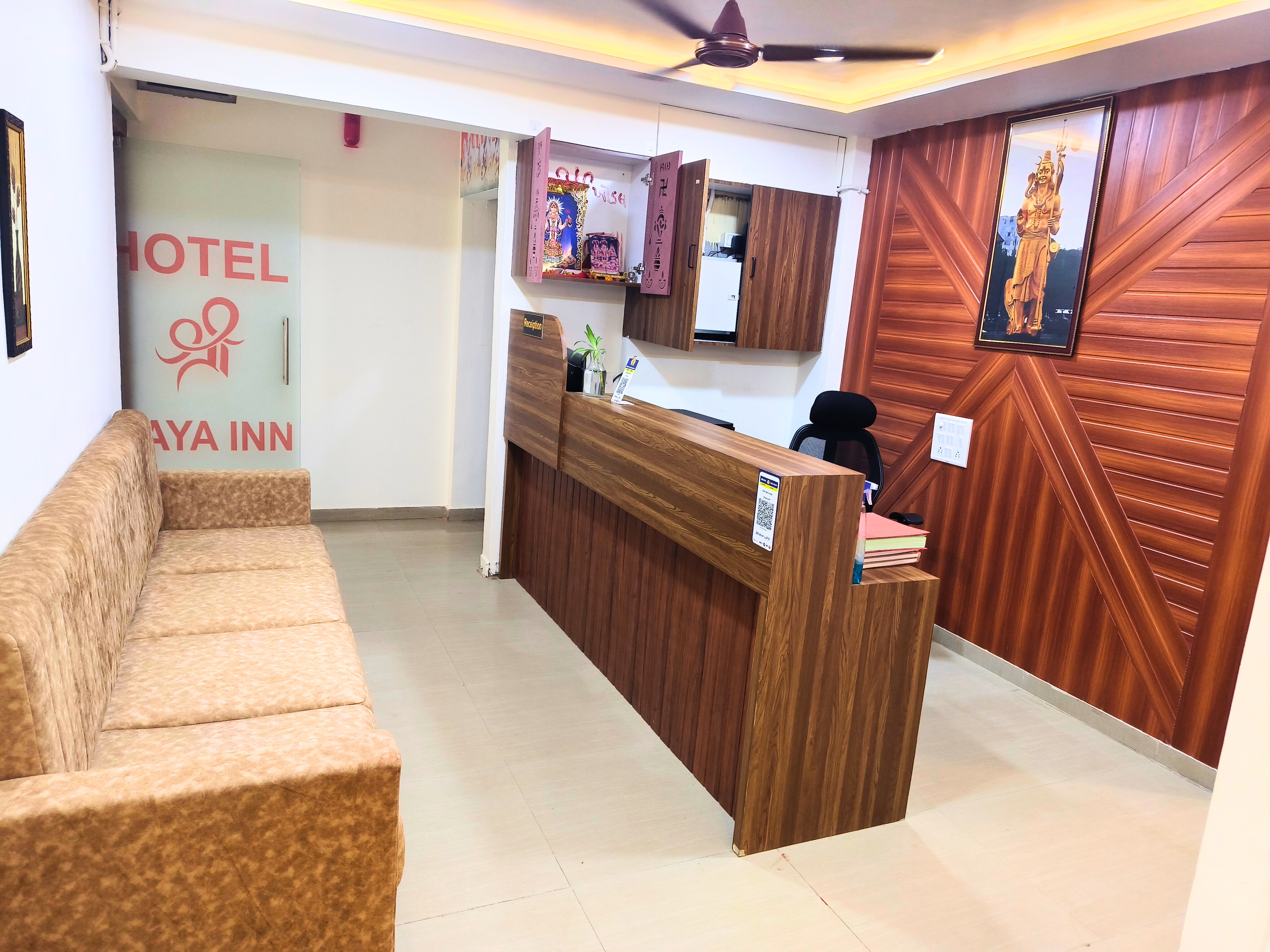 Photos of Hotel Shree Maya Inn - Vadodara Hotel on Goibibo