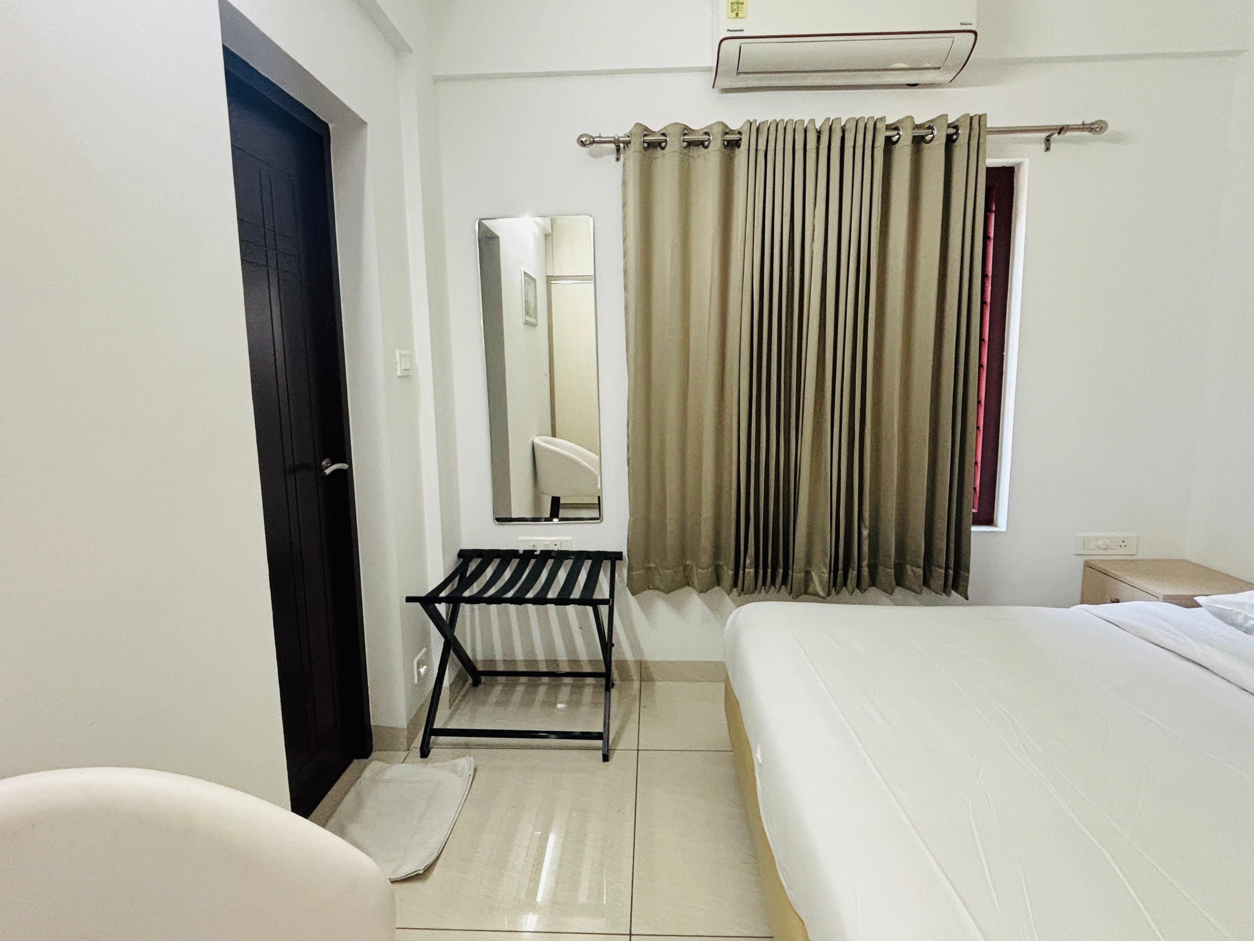 Grace Palace | Premium Rooms Thrissur | Book Hotel with Up to 25% OFF