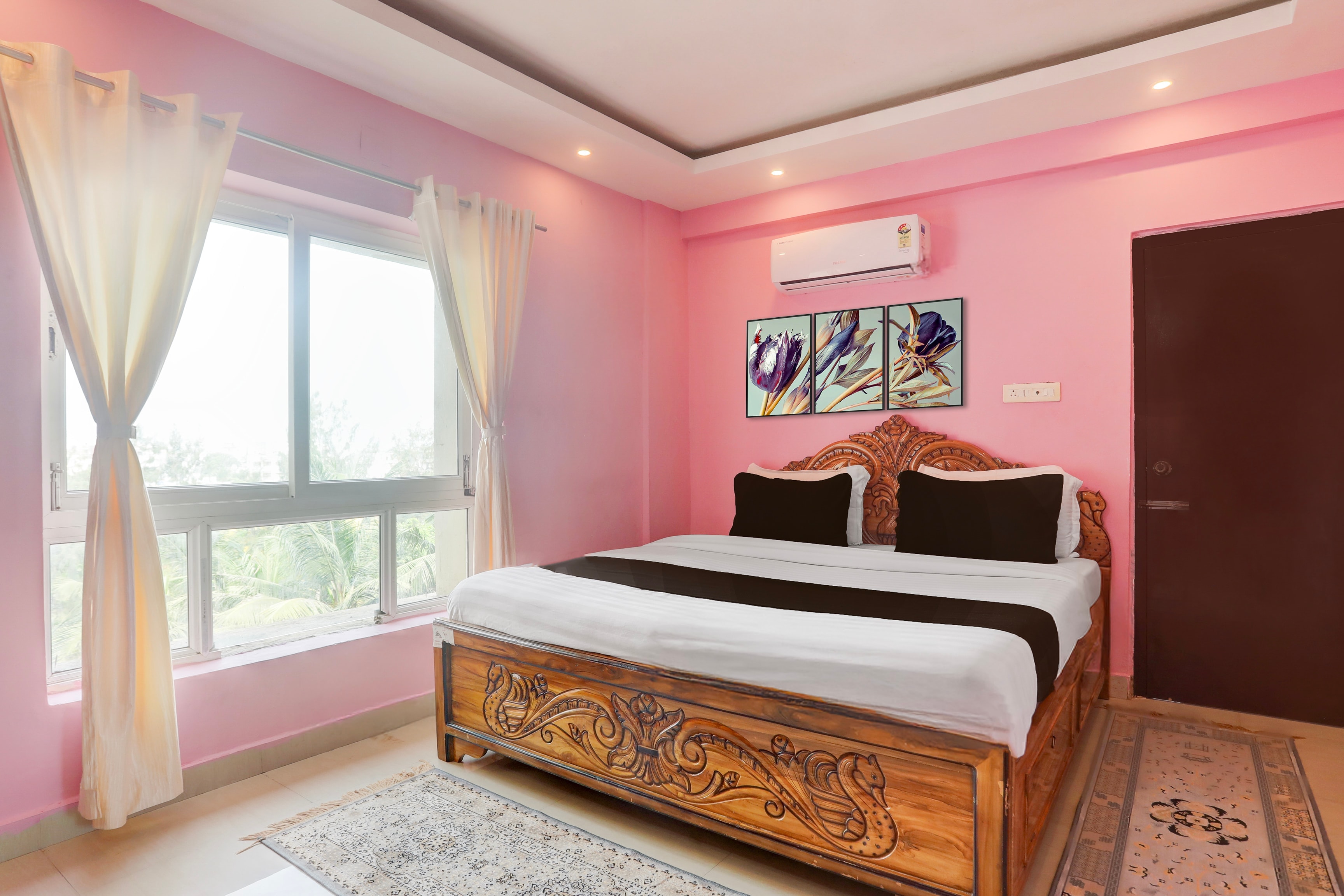 Photos of Hotel O LA MARINA Hotel & Homestay Sea Beach Road - Puri ...