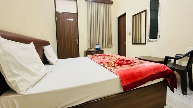 Photos of Radhe Krishna Vishram Bhawan - Goibibo