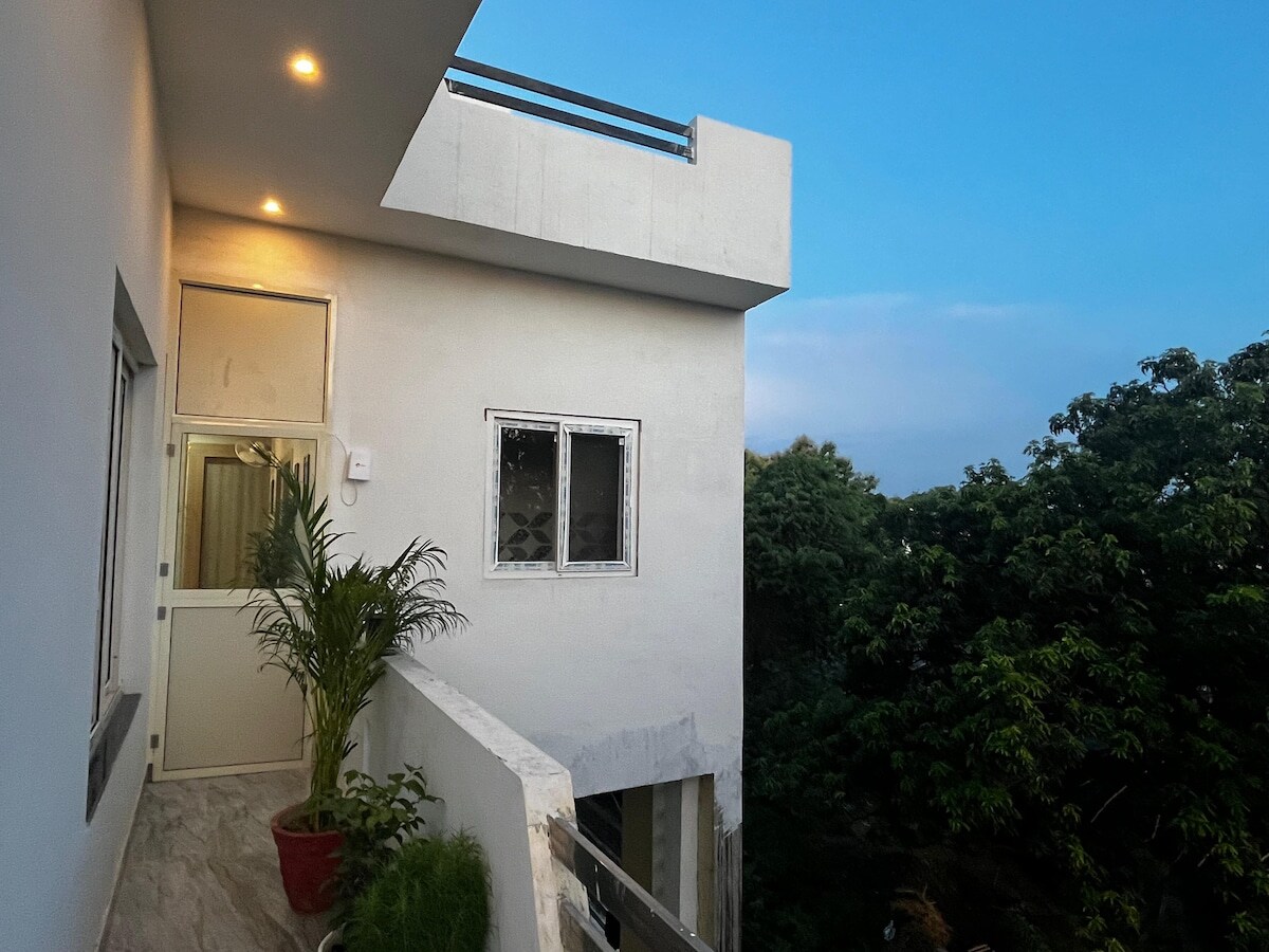 Photos of Aashiyan Abode | Entire 4 Room Flat | Near Ram Mandir ...