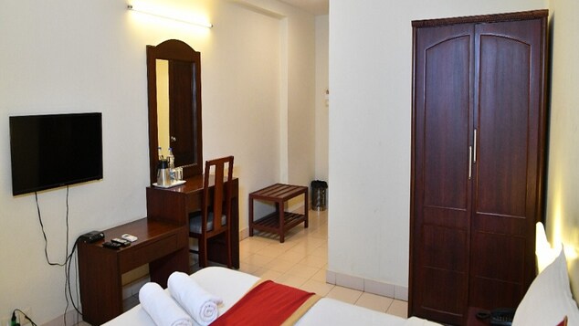 Hotel Maya International Hotel Mangalore - Reviews, Photos & Offer