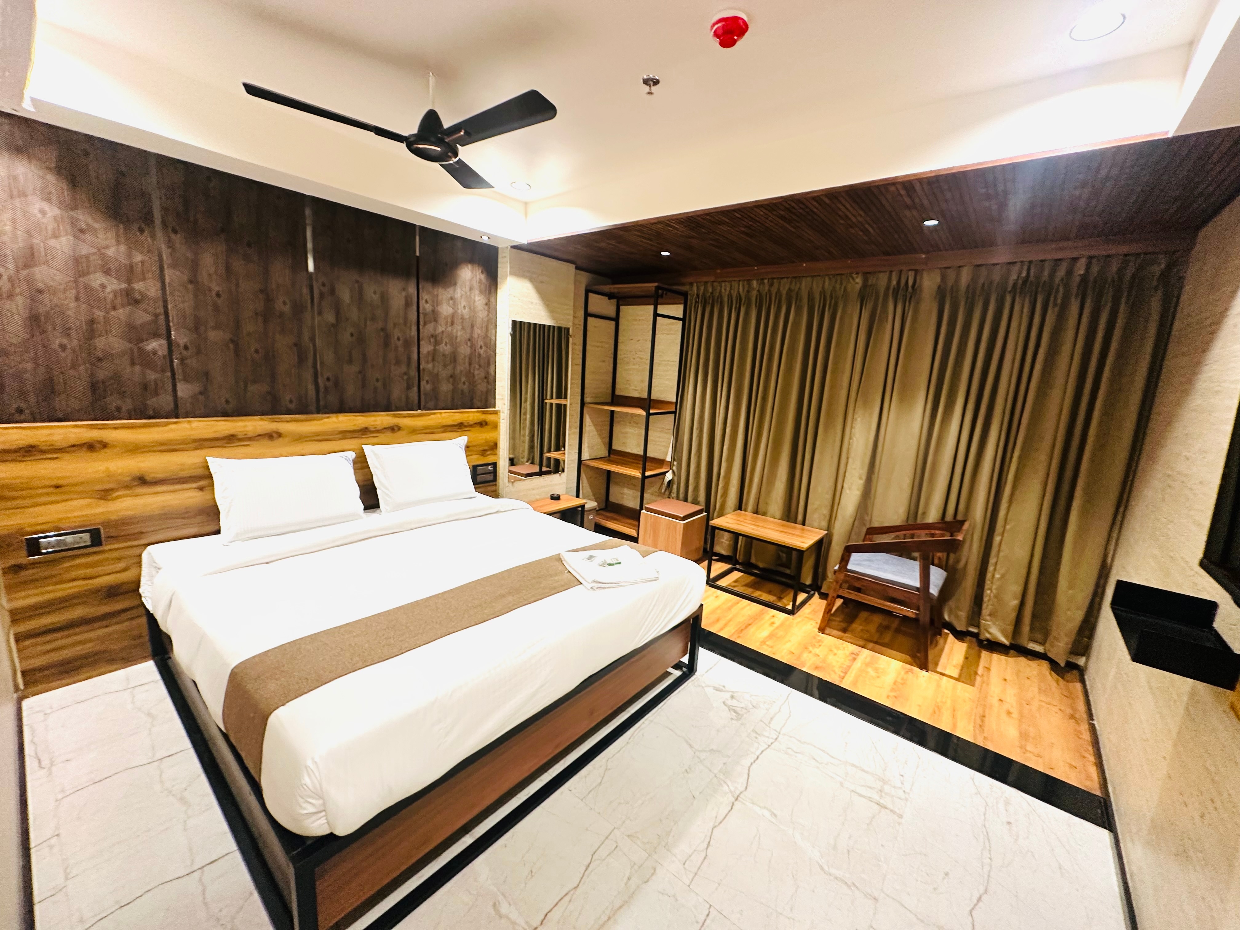 Hotel Keys Delight Vijaywada - Reviews, Photos & Offer