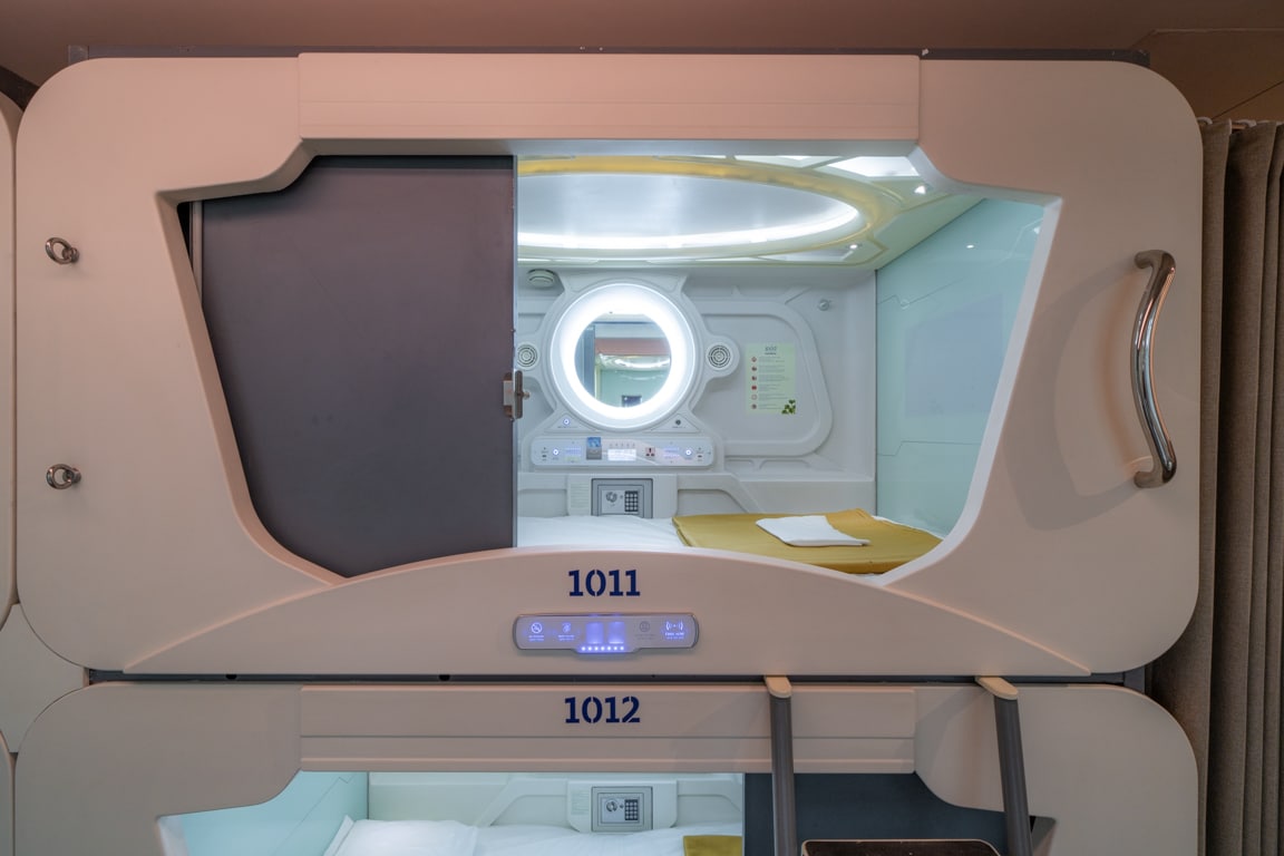 JPOD SLEEPING POD HYDERABAD AIRPORT Hotel Hyderabad - Reviews, Photos ...
