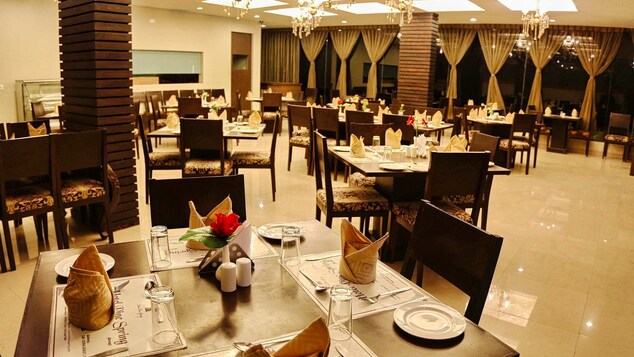 Pine Spring Resort Hotel Pahalgam - Reviews, Photos & Offer