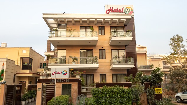 Hotel 91 Medanta Hotel Gurgaon - Reviews, Photos & Offer