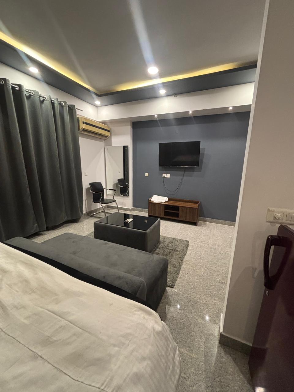 Second Home Stay Apartment Lucknow - Reviews, Photos & Offer