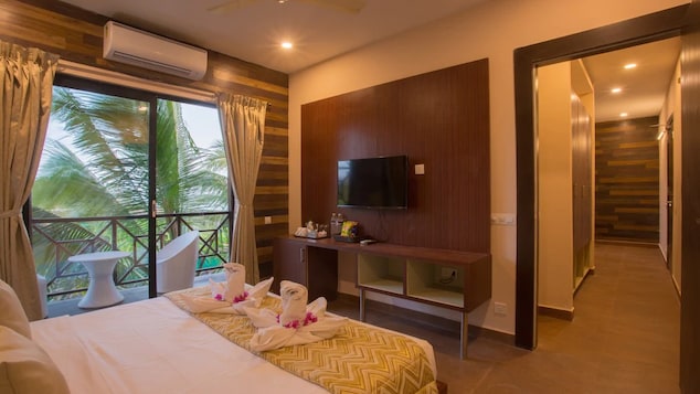 Amara Oceanfront Resort & Club Baga Hotel Goa - Reviews, Photos & Offer