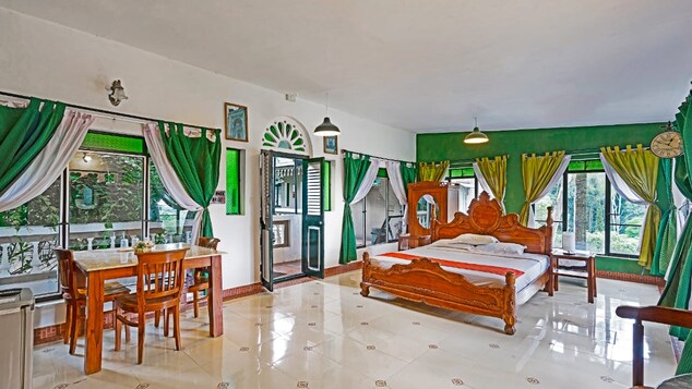 INDeco Lake Forest Yercaud Hotel Yercaud - Reviews, Photos & Offer