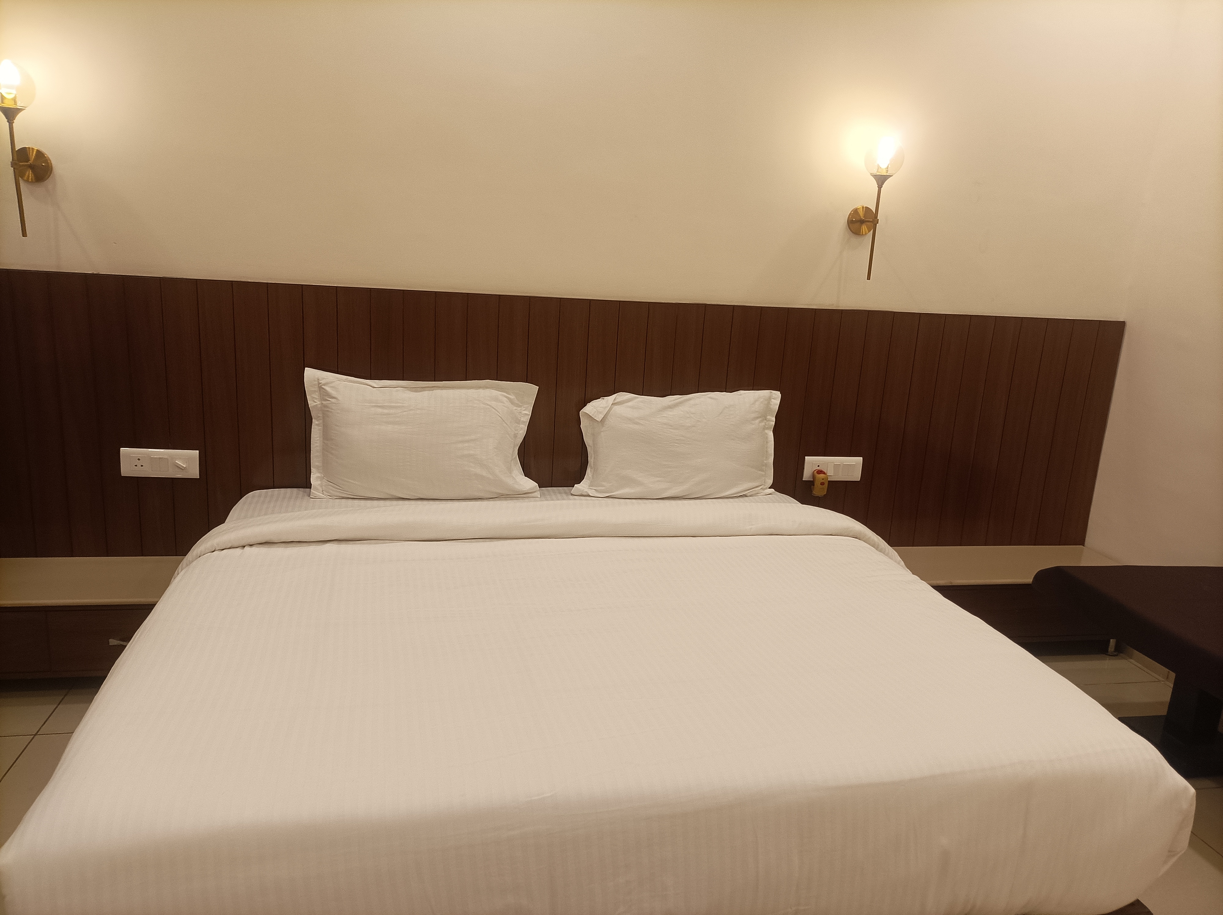 SONA GARDEN HOTEL and RESORT Ambala - Reviews, Photos & Offer