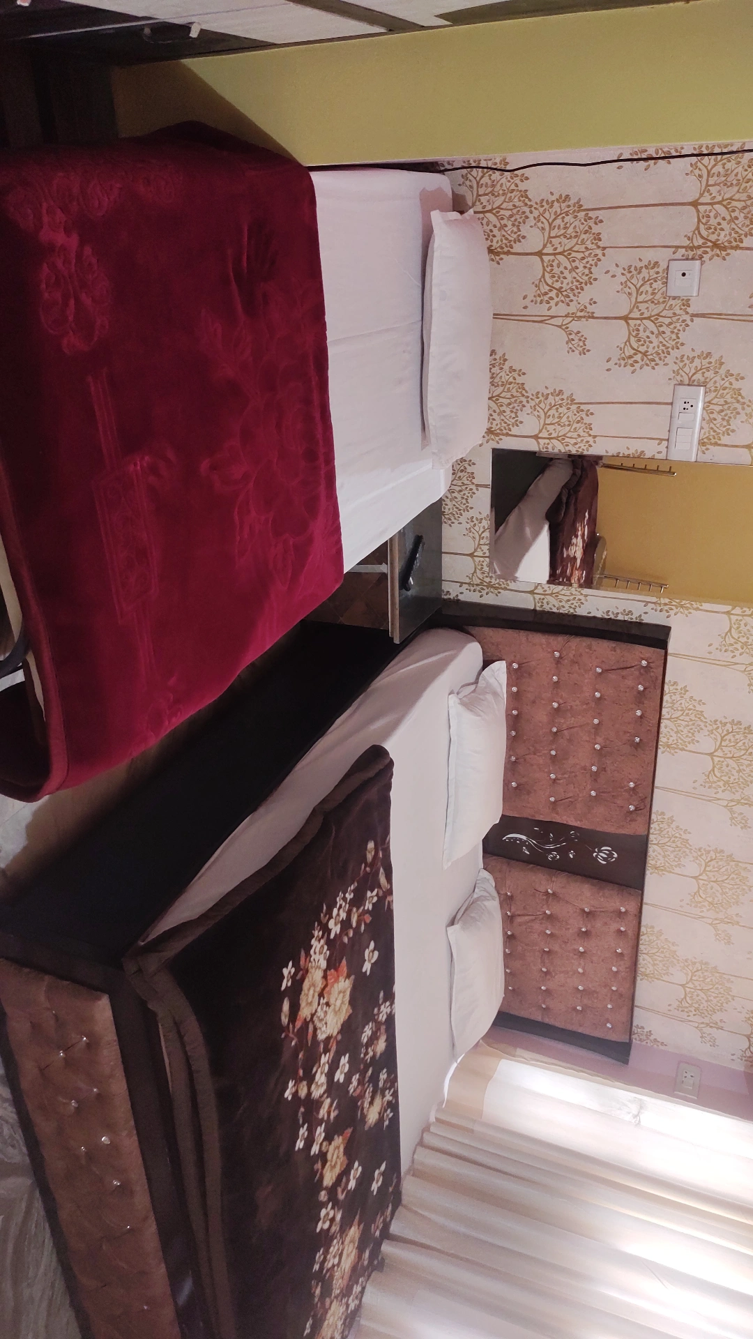 Pinaki Paying Guest House Hotel Varanasi - Reviews, Photos & Offer