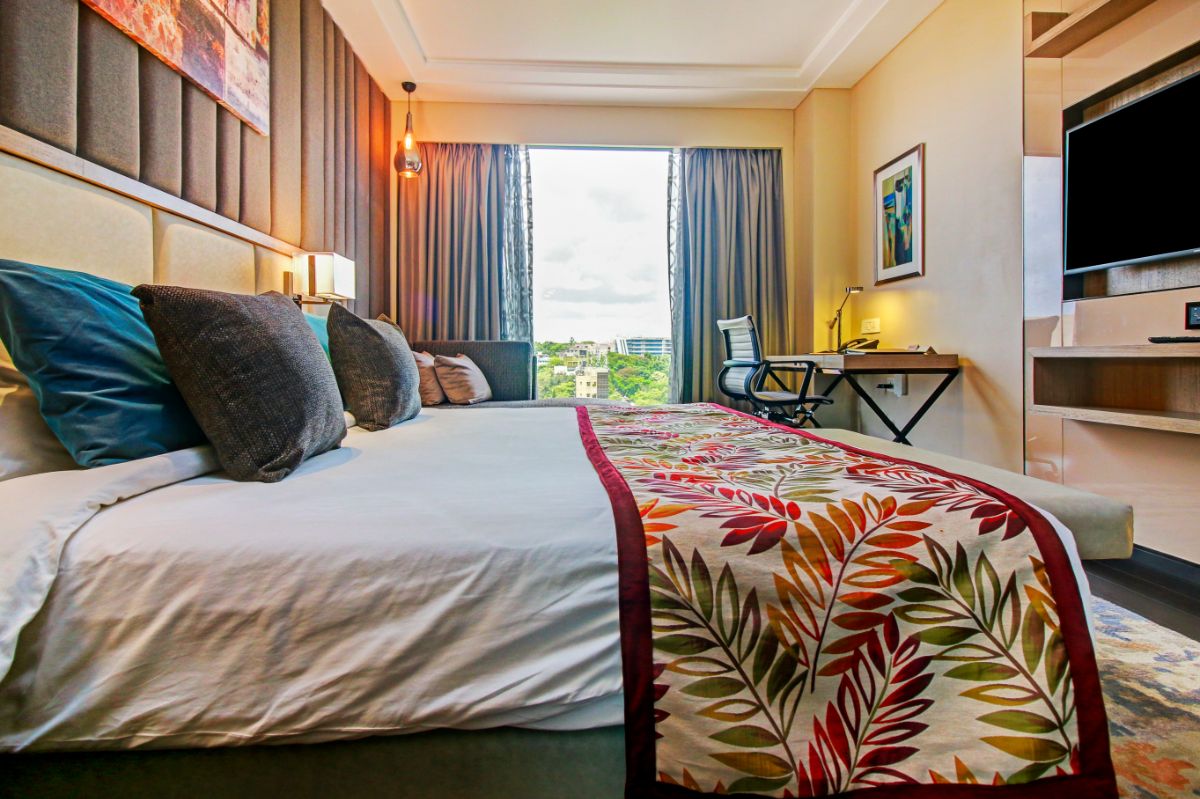 Radisson Mumbai Andheri MIDC Hotel Mumbai - Reviews, Photos & Offer