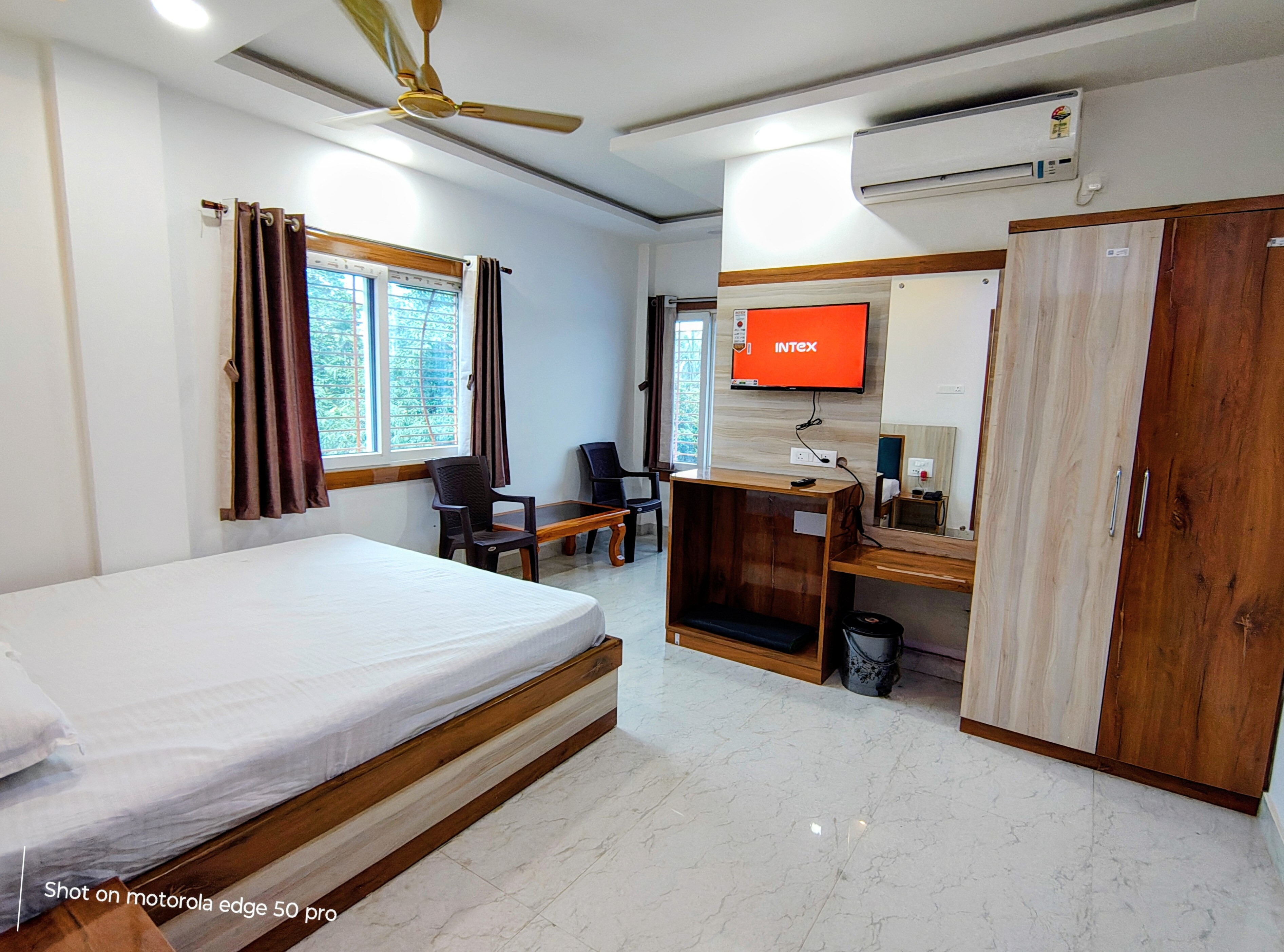 HOTEL RAJARHAT PALACE Kochbihar - Reviews, Photos & Offer