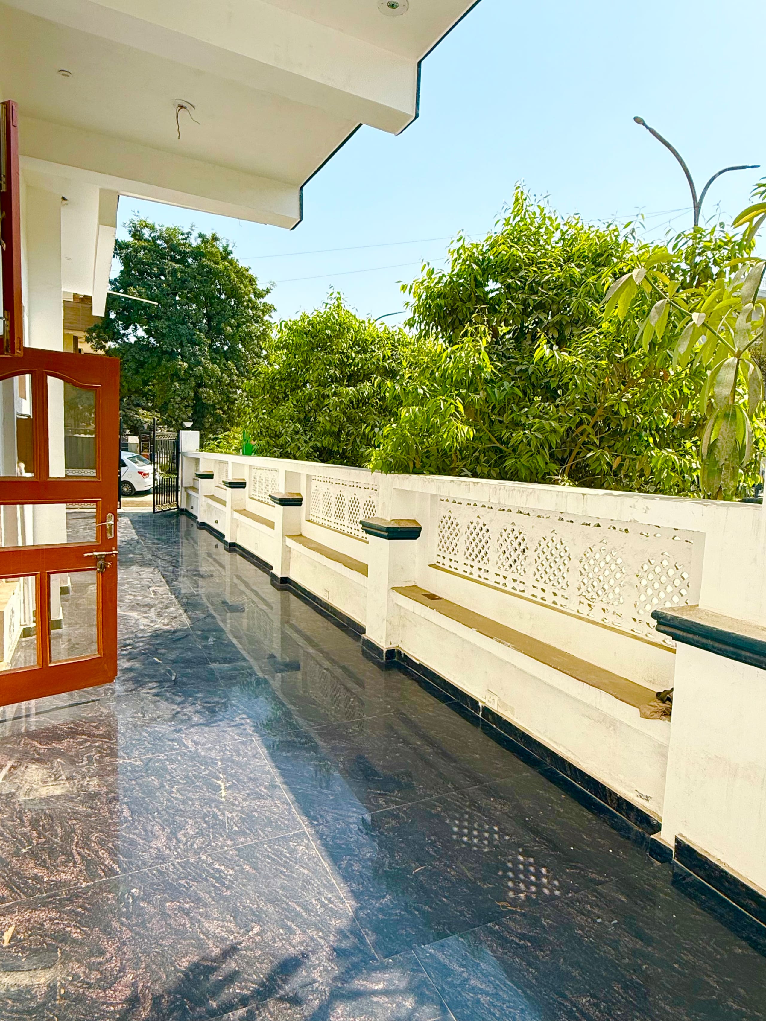 Luxury Private Villa with Lawn Next to Expo Mart Greater Noida | Book ...